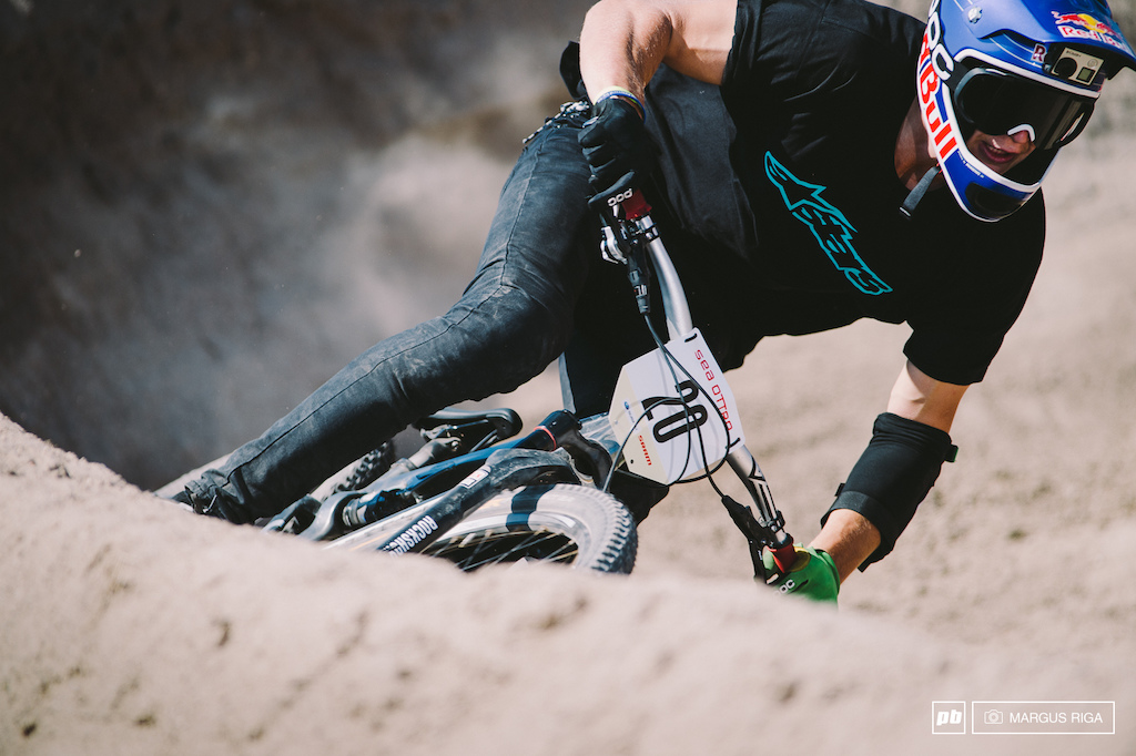 Dual Slalom Finals in Photos - Sea Otter 2015 - Pinkbike