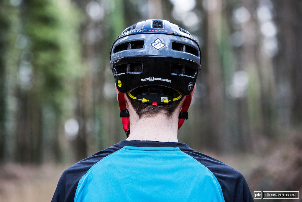 Sweet Protection Bushwhacker Carbon MIPS - Review - Pinkbike