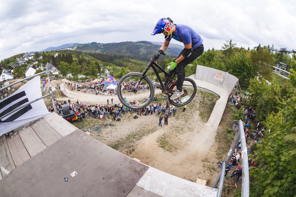 Martin Söderström (SWE - Specialized) at Slopestyle iXS Dirt Masters ...
