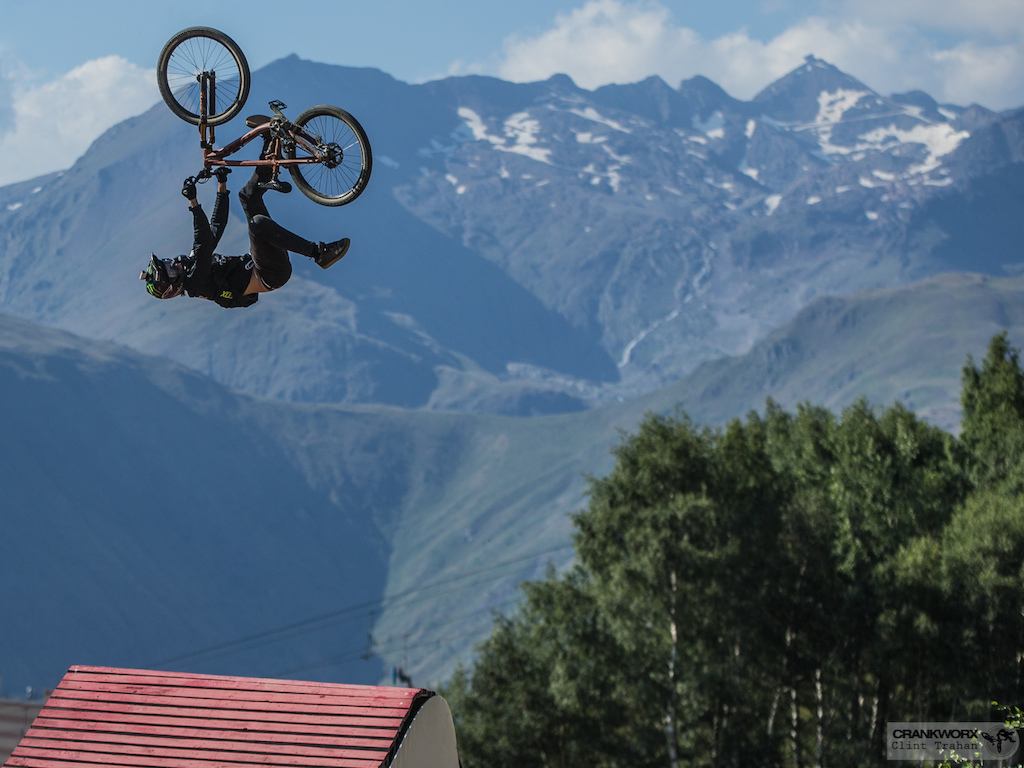 Les 2 Alpes Top Moments, as Seen by the Crankworx Photographer - Pinkbike