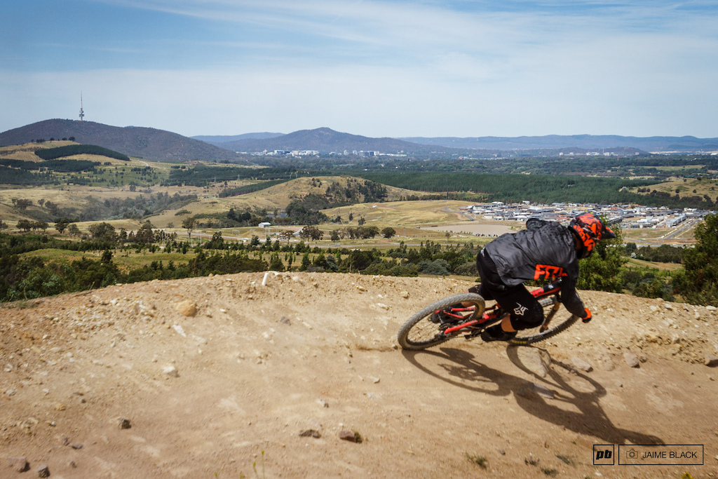 Australian Nationals: Round 2, Mt Stromlo - DH Practice - Pinkbike