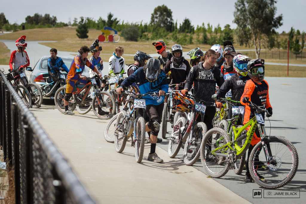 Australian Nationals: Round 2, Mt Stromlo - DH Practice - Pinkbike