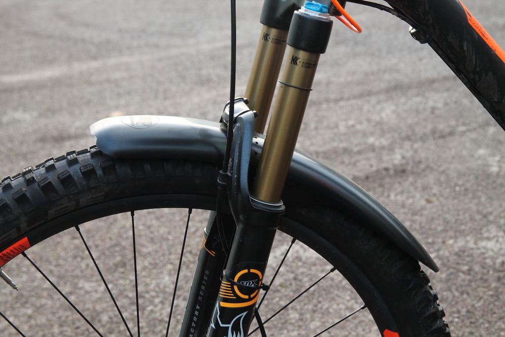 Mudhugger Front Race mudguard - Review in Gloucestershire, United ...
