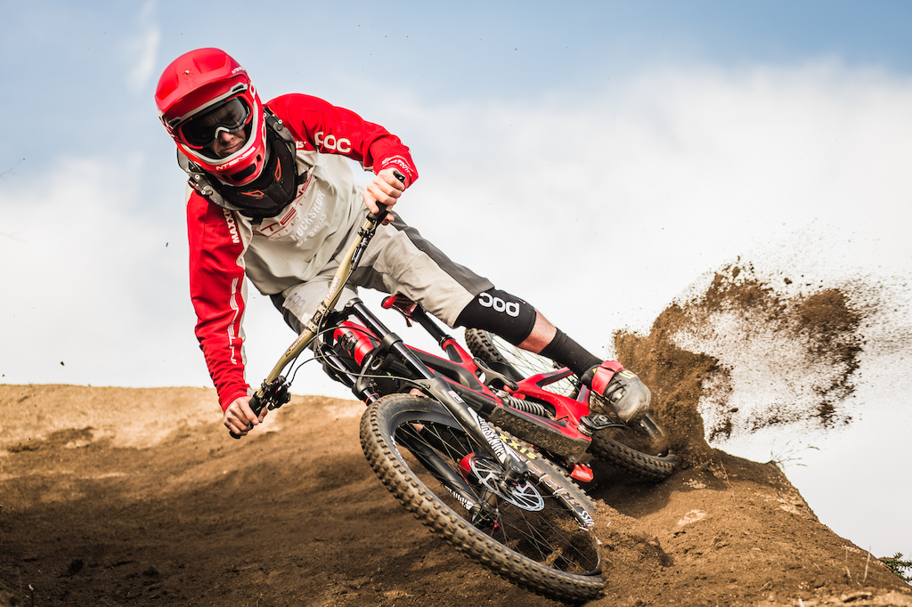 2016 Intense Factory Racing Roster - Pinkbike