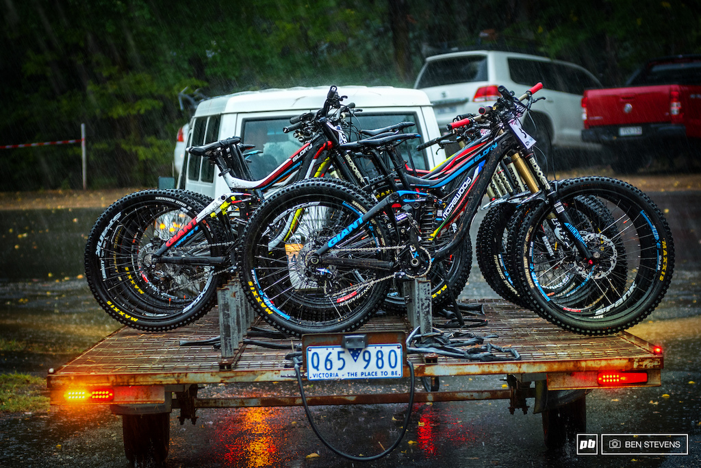 Australian National Championships, Bright 2016 - Downhill Practice ...