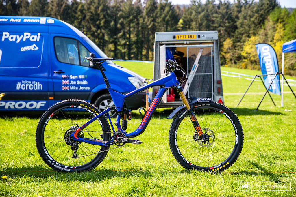 Pit Walk: EWS Round 3, Ireland - Pinkbike