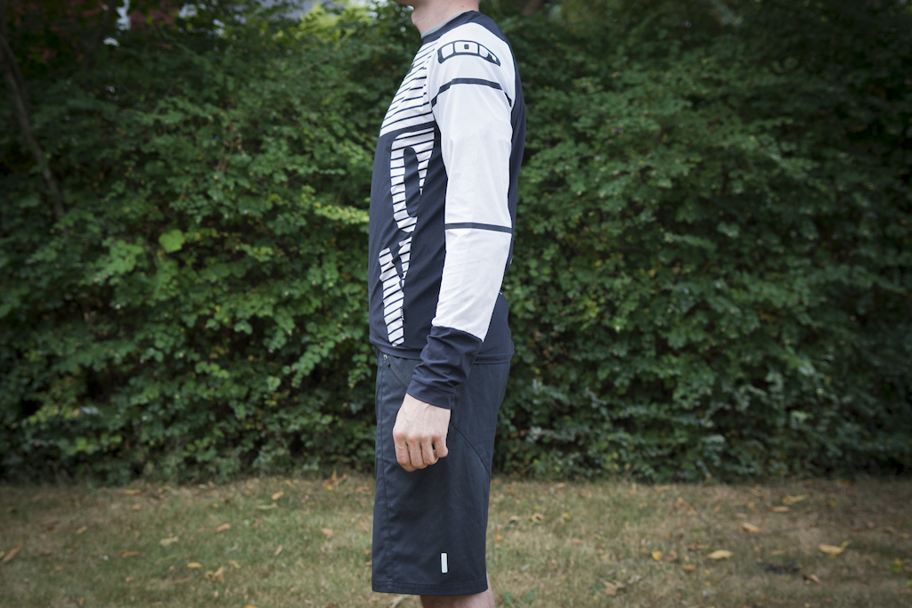 Ion Vertex Shorts and Helix Jersey - Review - Pinkbike