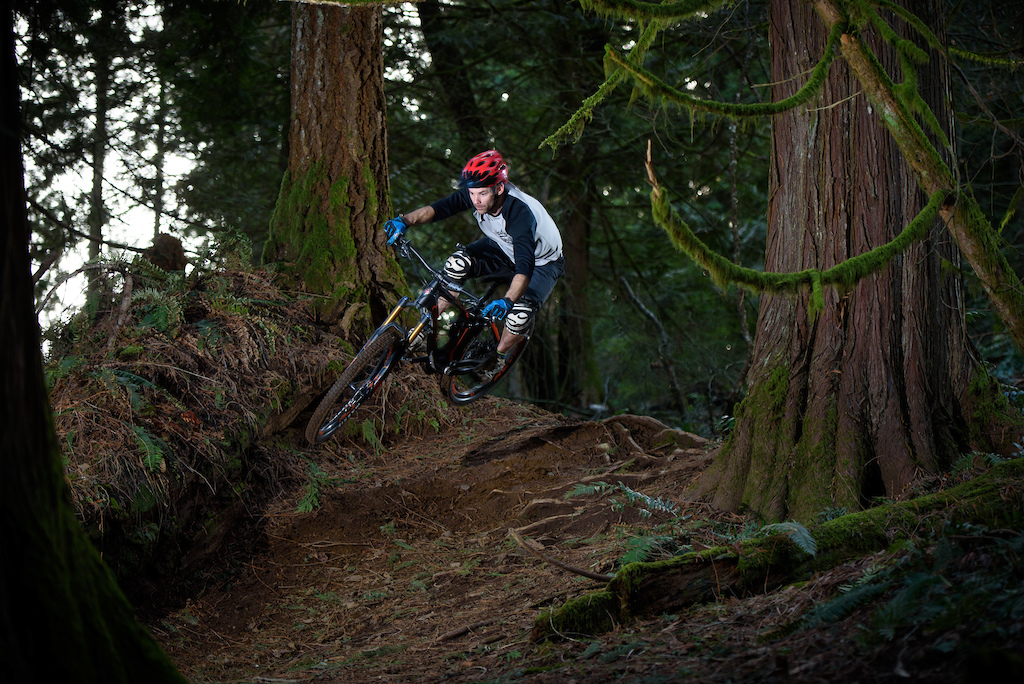 Ellsworth Rogue Sixty - Review - Pinkbike