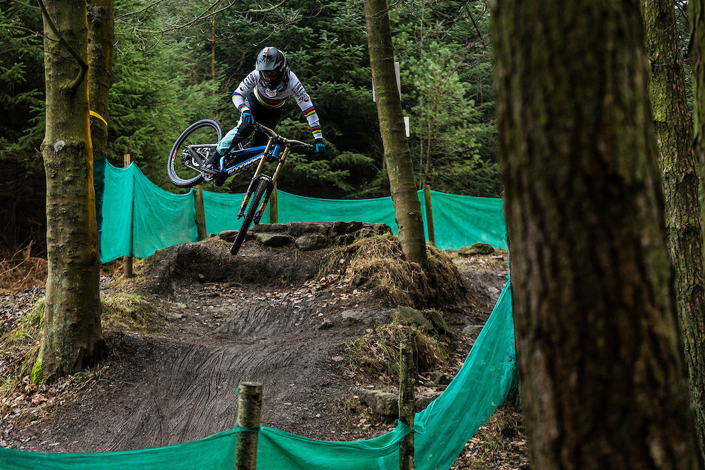 Danny hart at Descend Bike Park in Hamsterley, United Kingdom - photo ...