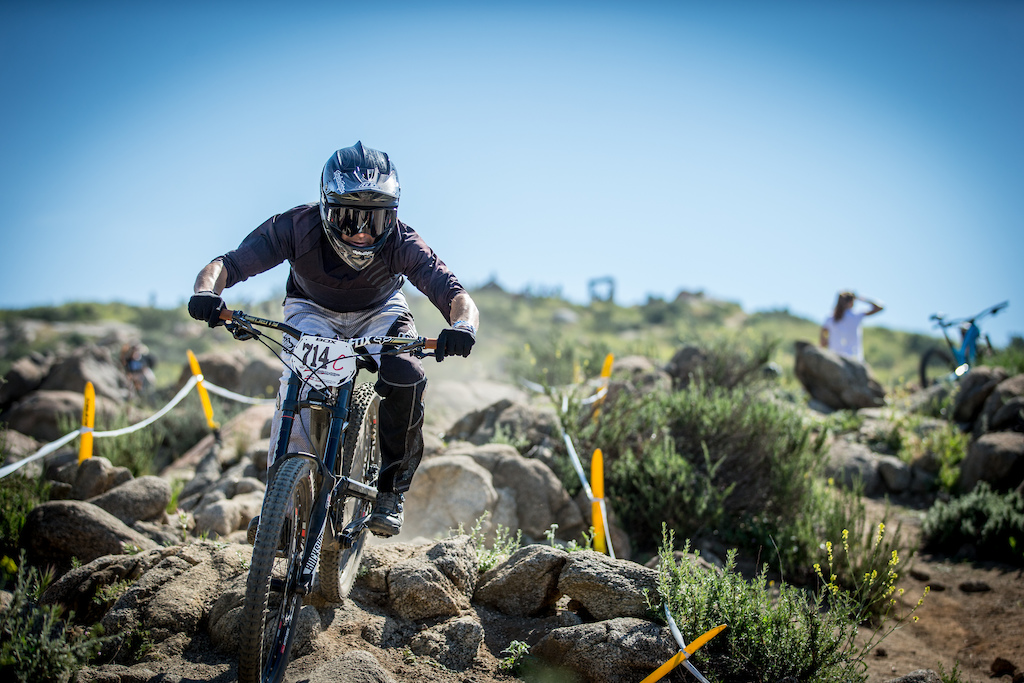 2017 Fontana KMC Winter Series, Round 6 - Gwin with the Win - Pinkbike