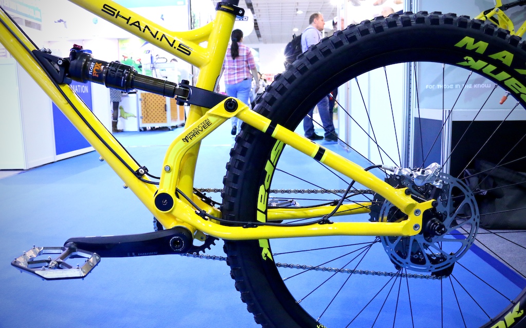 Production Privée's Steel Full-Suspension Bike Might Last Forever ...