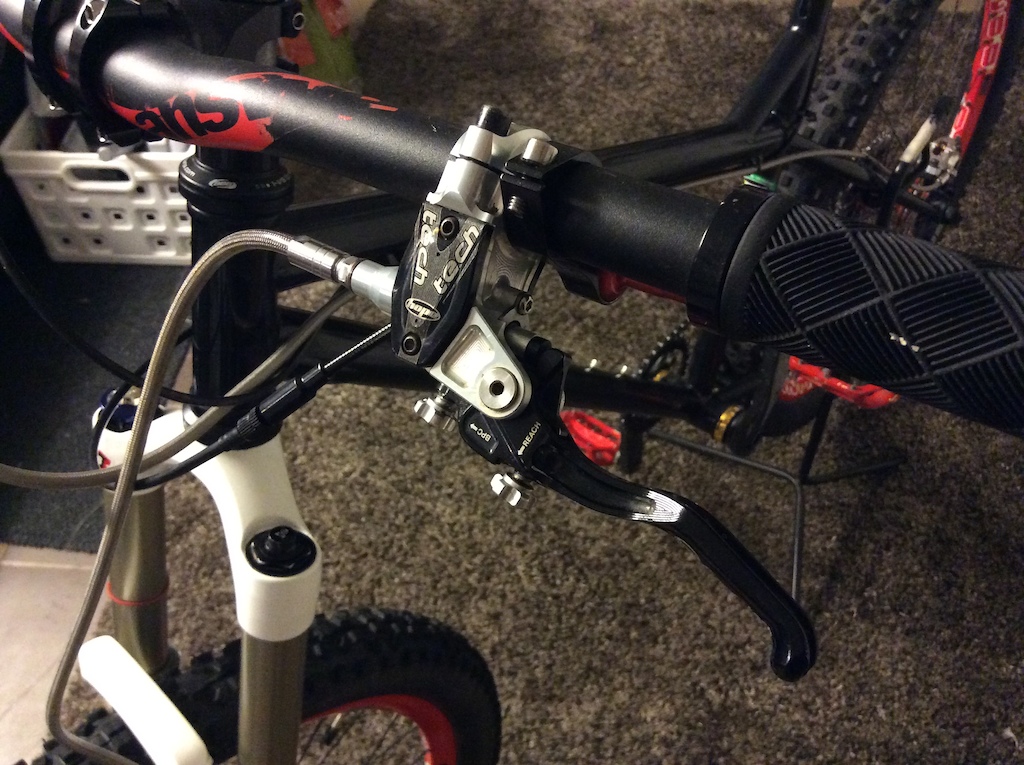 Dialled Alpine LTHT - Hope, RockShox, DT Swiss - Mountainbike.nl