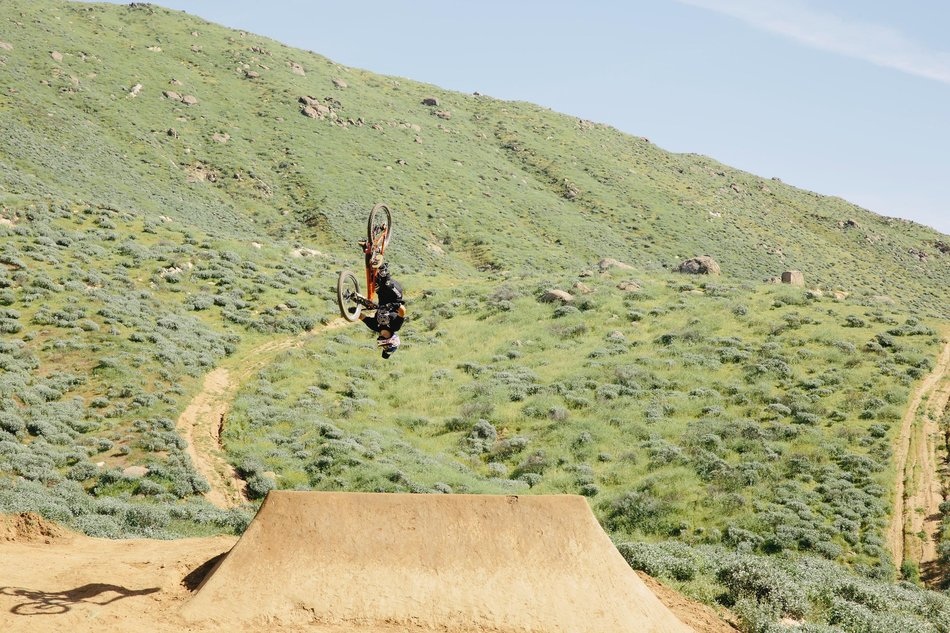 Sammy Mercado Builds His Dream Jump Line in So-Cal - Video - Pinkbike