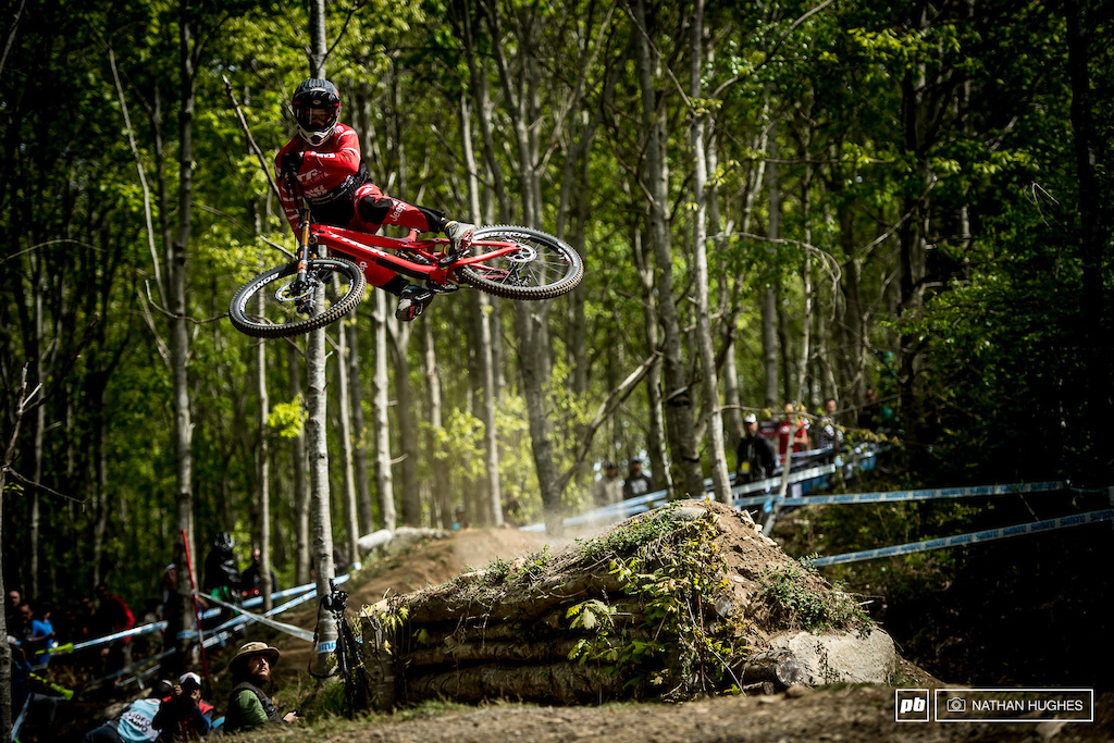 Kade Edwards Breaks Tibia - Pinkbike