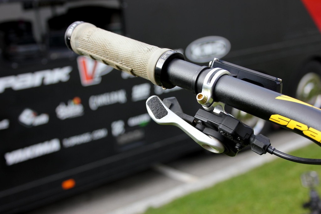 Stemtee's World Cup Winning €4,000 Shock - Pinkbike