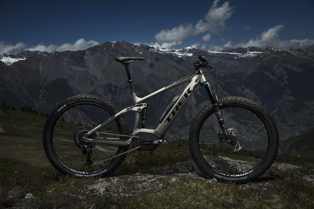 2016 Specialized Turbo Levo vs 2026 E-Bikes: A Decade Of E-volution ...