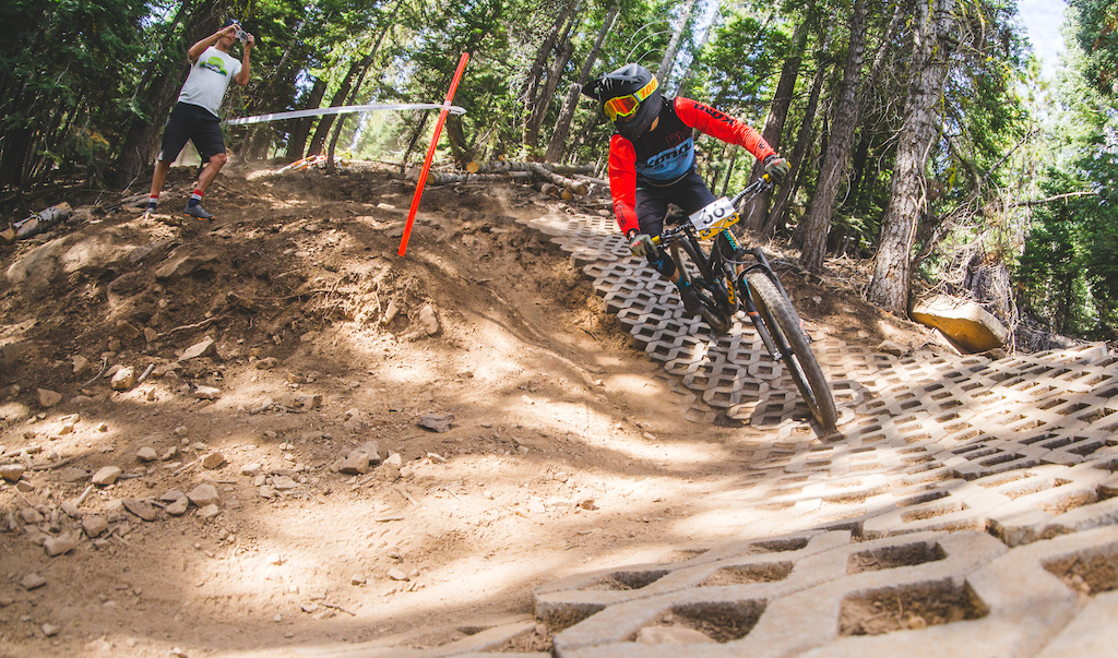 Smith, Watts Crowned 2017 IMBA National Enduro Series Champions - Pinkbike
