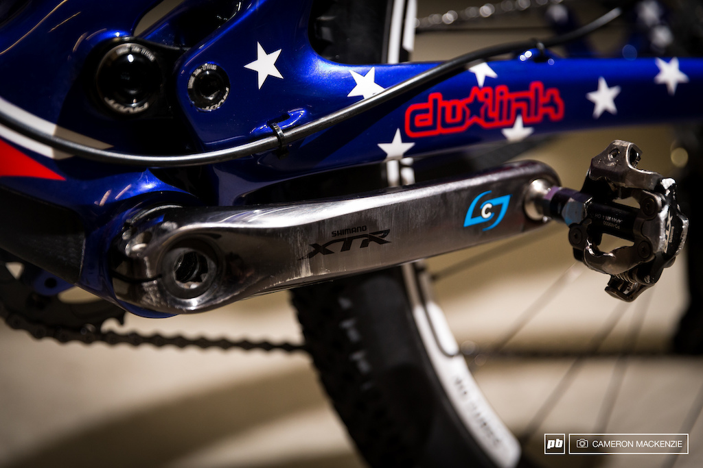 Rose Grant and Chloe Woodruff's Custom Pivot Bikes - Cairns XC World ...