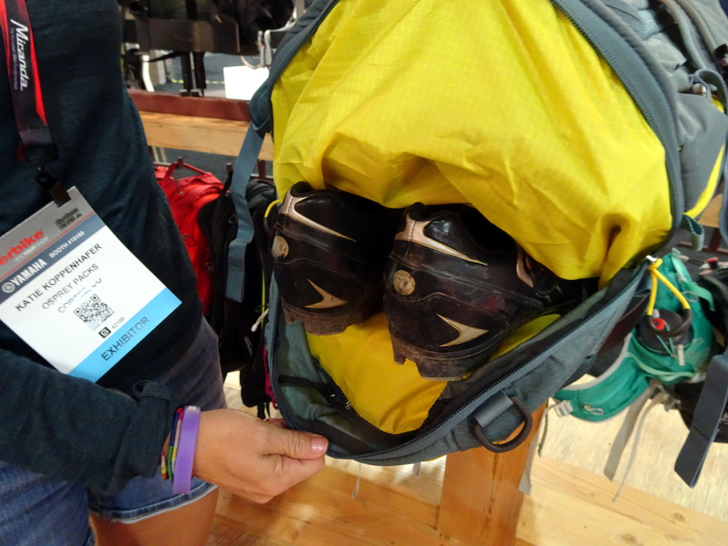 Las Vegas Cirque du Cycling, Lap Two - Interbike 2017 - Pinkbike