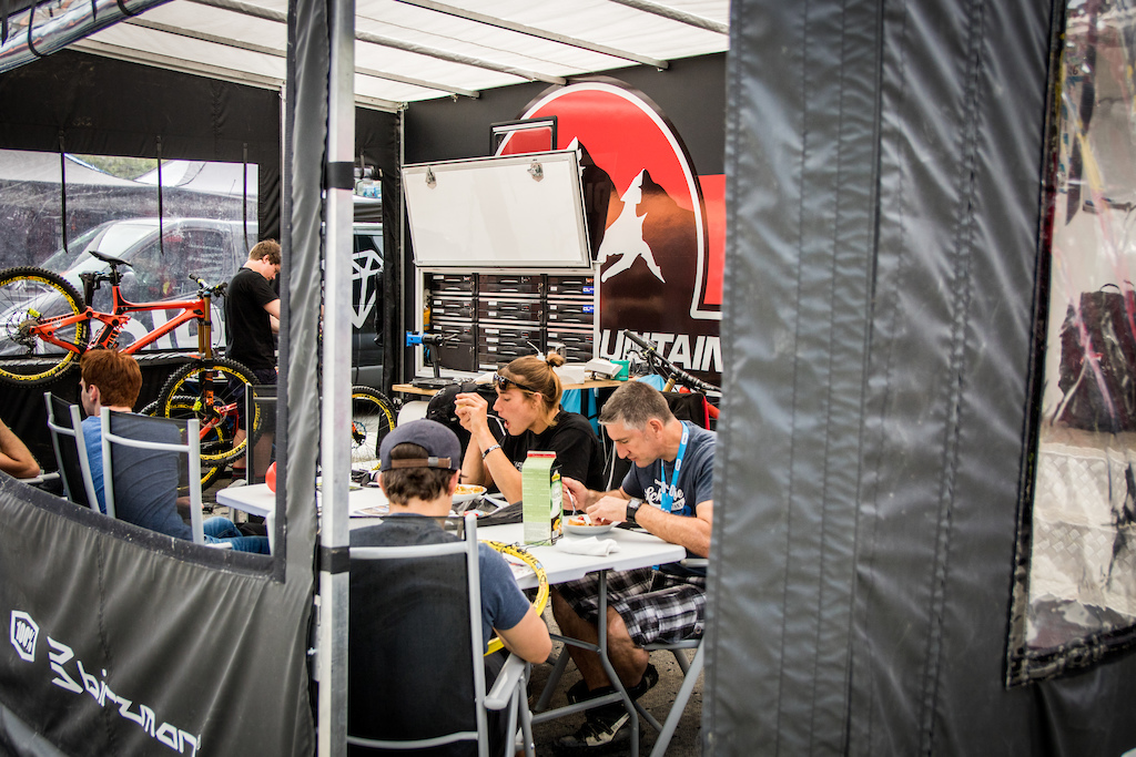 Gz-Racing sucht Nachwuchtalente - jetzt bewerben - Pinkbike