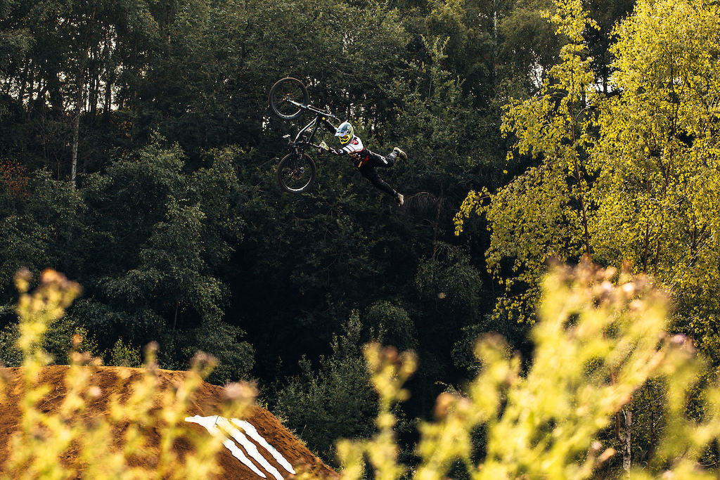 Sam Reynolds Goes Massive in the Quarry - Pinkbike