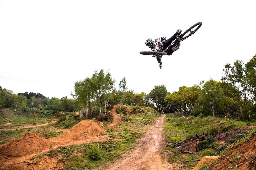 Sam Reynolds Goes Massive in the Quarry - Pinkbike