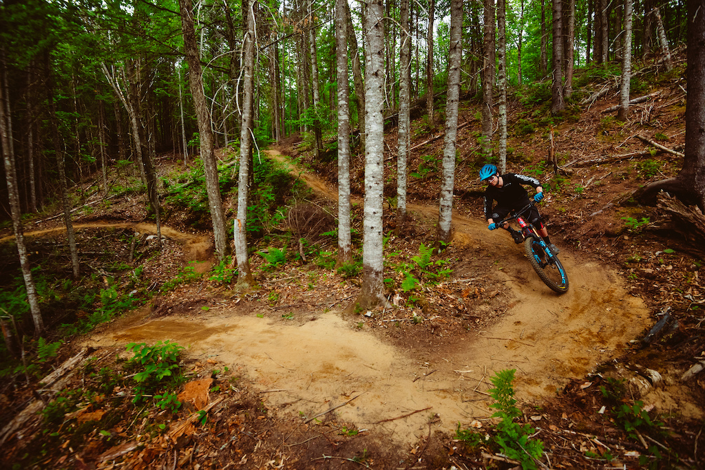 Video: Mountain Biking Around Eastern Canada's Québec City - Episode 1 ...