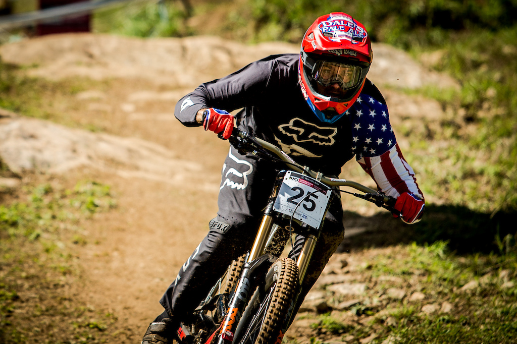 Video: YT Mob's Angel Suarez Enters The World Cup Top 10 - Pinkbike