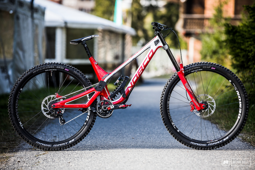 Pinkbike Poll: 39 Custom Painted DH Bikes - Which One is Your Favorite ...