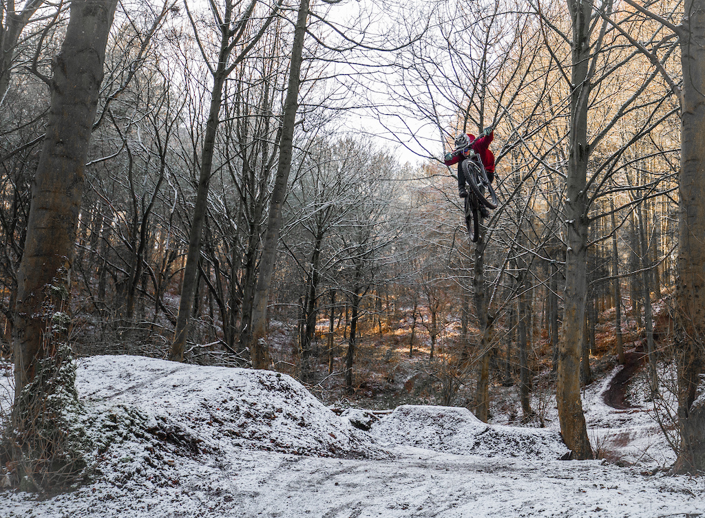 Video: A Wild & Cold 45 Seconds in 'All in a Day' - Pinkbike