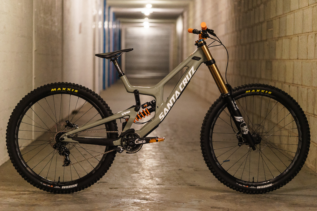 5 Bikes from the Burgtec House Show - Pinkbike