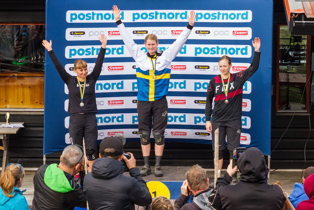 A Year's Worth of Photos from the 2018 Swedish Enduro Series - Pinkbike