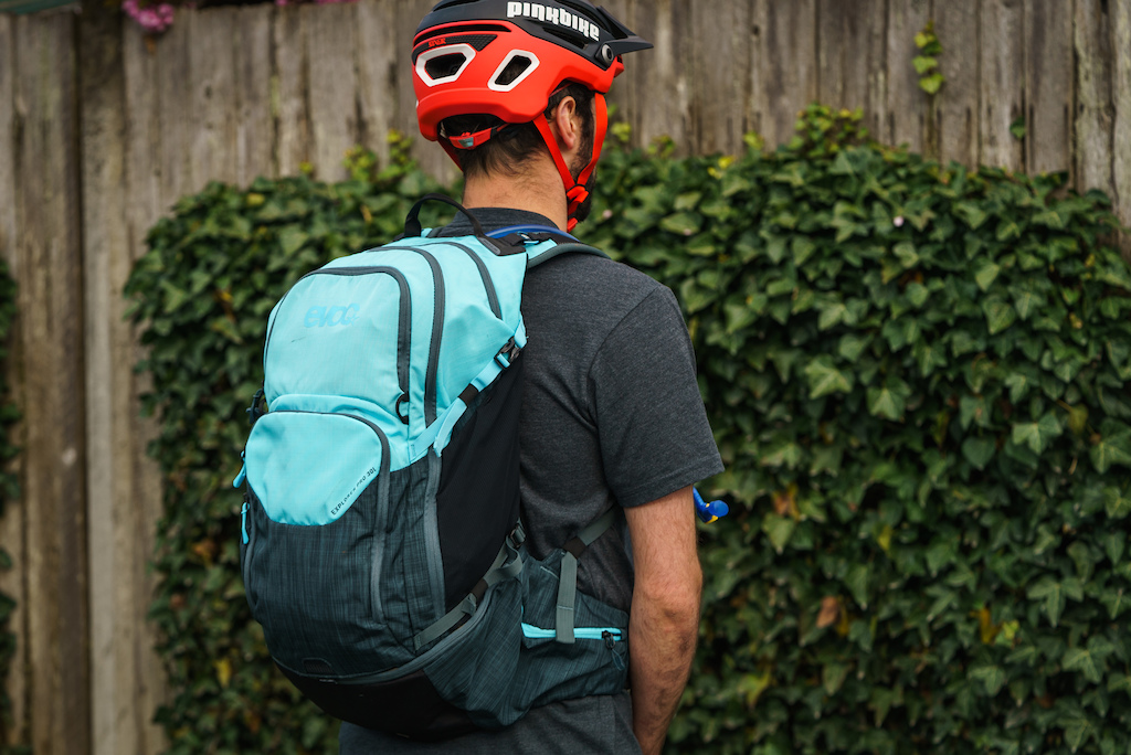 Check Out: 6 New Riding Packs for Spring 2019 - Pinkbike