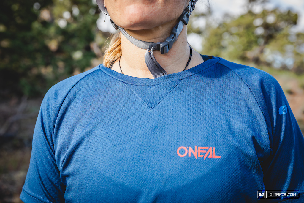 9 Women's Kits Tested - 2019 Summer Gear Guide - Pinkbike