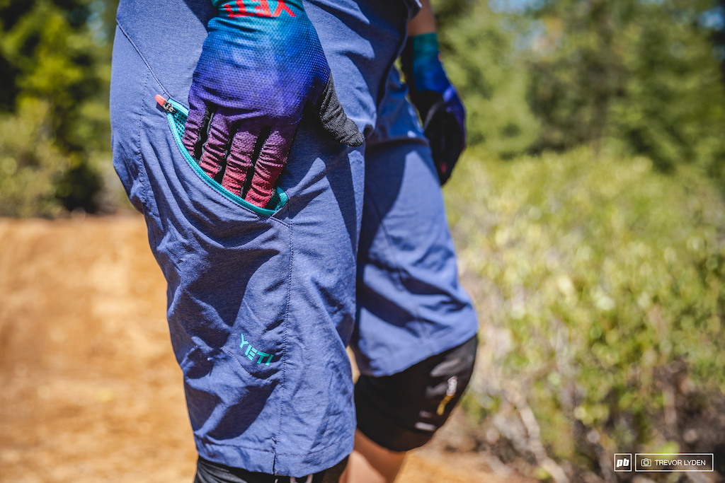 9 Women's Kits Tested - 2019 Summer Gear Guide - Pinkbike