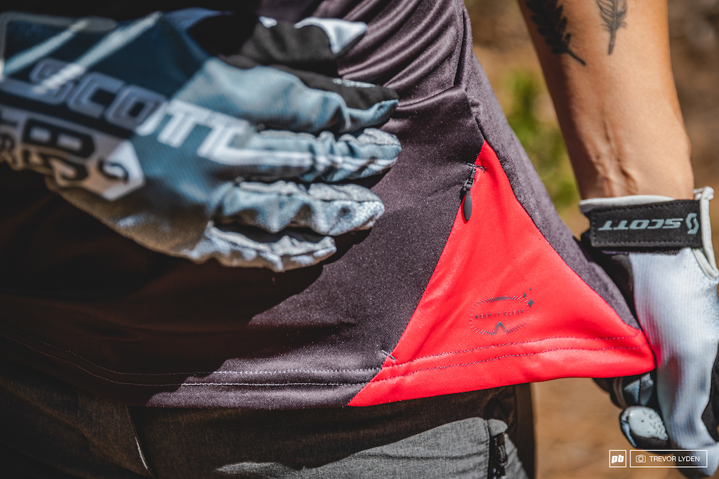 9 Women's Kits Tested - 2019 Summer Gear Guide - Pinkbike