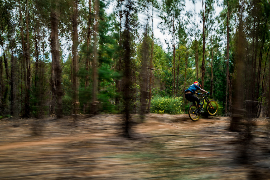 Must Watch: Sam Hill Gets Sideways on the New Nukeproof Dissent - Pinkbike
