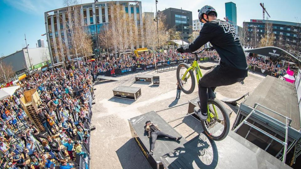 Podcast: Duncan Shaw on the Evolution of Drop and Roll, Street Trials ...