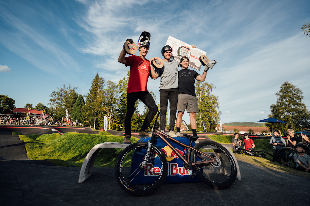 Video: Martin Söderström & Max Fredriksson Face Off in Sweden at Pump ...