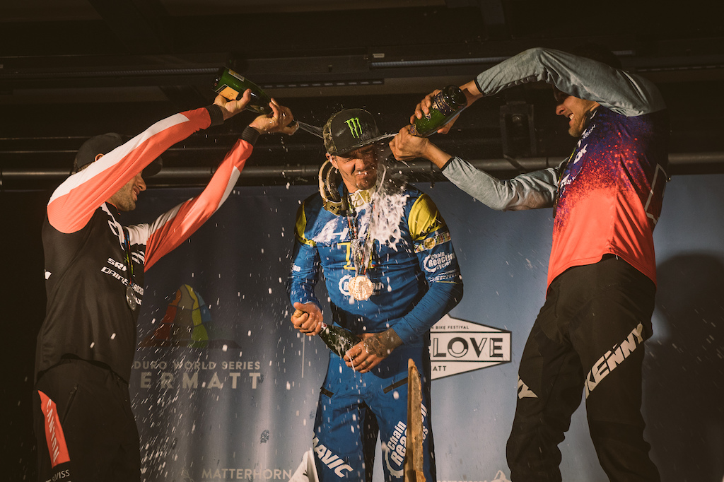 Video: Behind the Scenes of Sam Hill's Historic EWS Title Win - Pinkbike