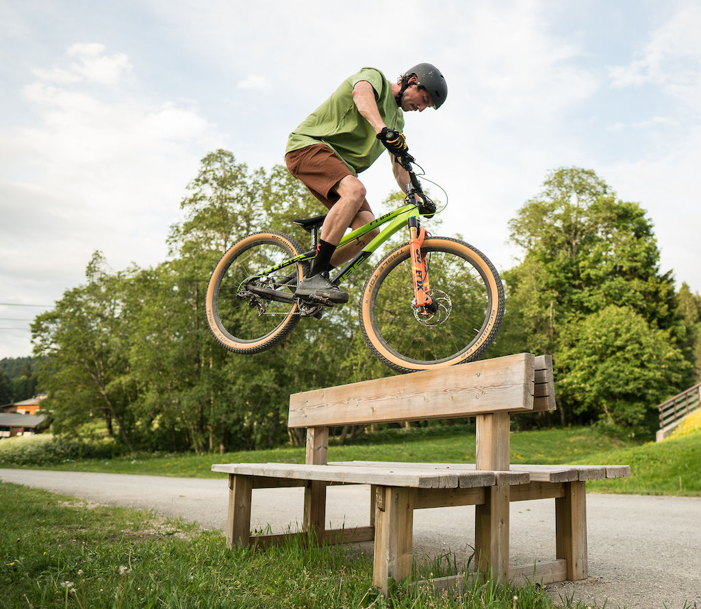 Video: Phil Atwill Gets Creative in 'Expression' - Pinkbike