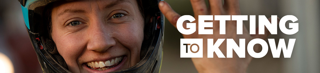 Getting to Know: Juliana Free Agent & EWS Racer Laura Battista - Pinkbike