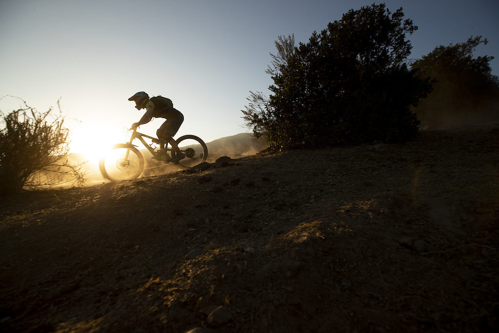 Getting to Know: Juliana Free Agent & EWS Racer Laura Battista - Pinkbike