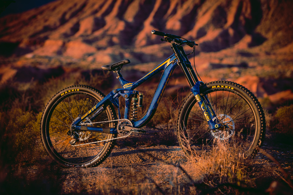 Giant Shows Off Reece Wallace's Custom Painted Rampage Bike - Pinkbike