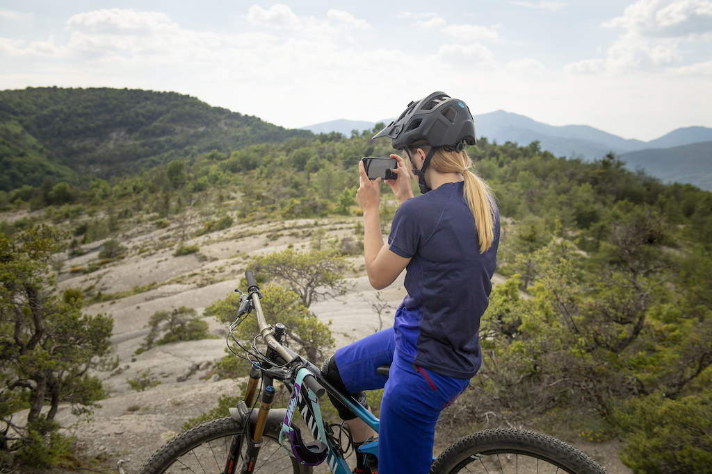 Video: Leatt Announces 2020 Women's Line with Martha Gill & Telma ...