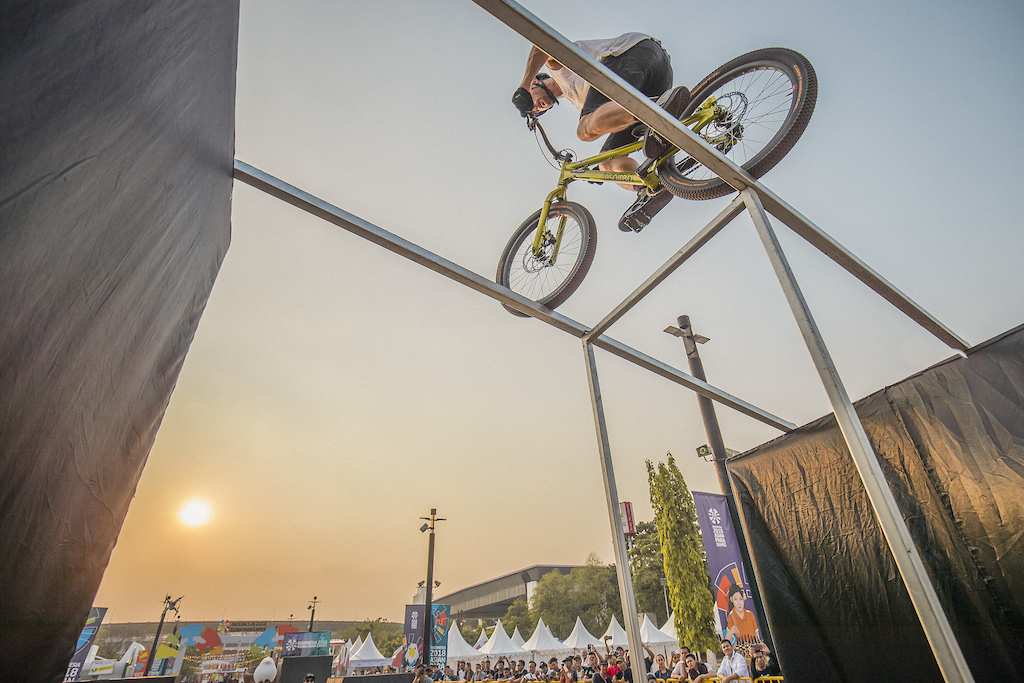 Video: Kriss Kyle & Duncan Shaw Ride BMX & Trials in Indonesia - Pinkbike