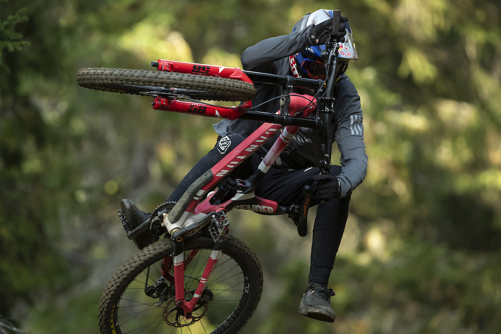 Thomas Genon at Bike KIngdom in Lenzerheide, Switzerland - photo by ...