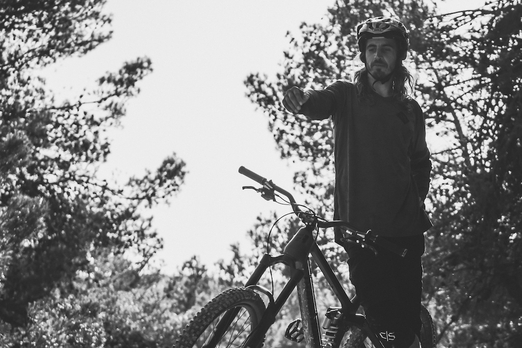 Video: Nico Vink Shows off his New Creations at La Fenasosa Bike Park ...