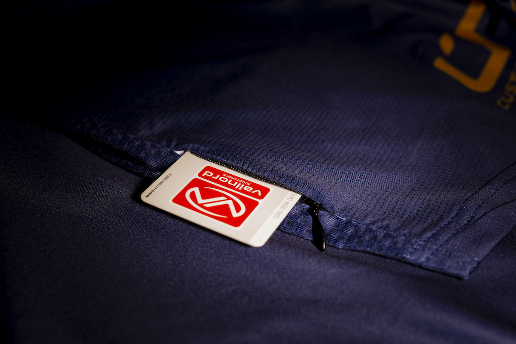 Únic Launches More Wallet Friendly Essential Range of Customised ...