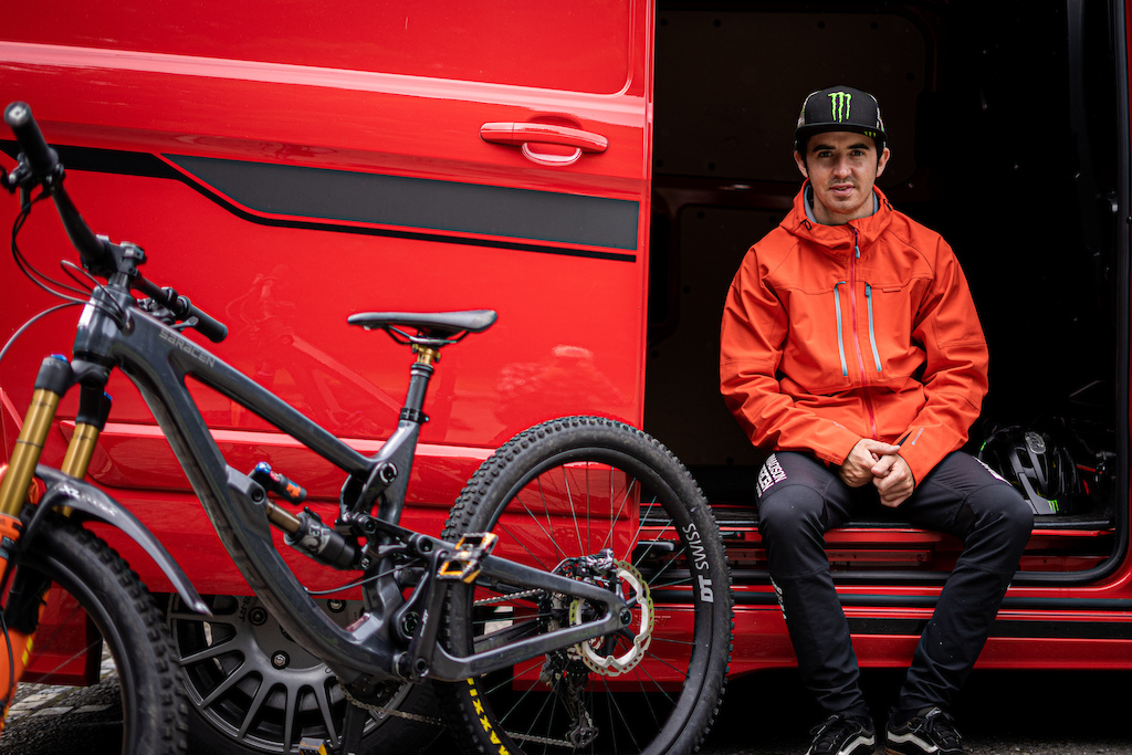 Video: Rocketing in Redcar with Danny Hart - Live To Ride Ep 6 - Pinkbike